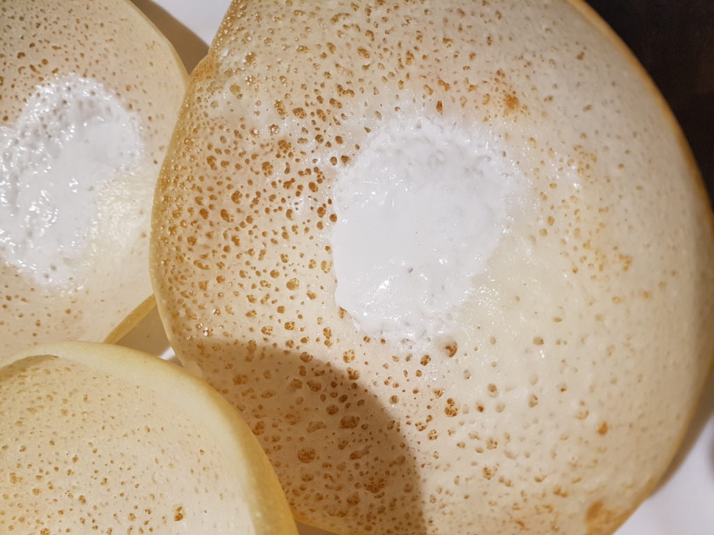 Crunchy Hoppers - eLanka