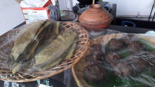 Authentic Sri Lankan food at Hela Bojun Hala - By Arundathie Abeysinghe ...