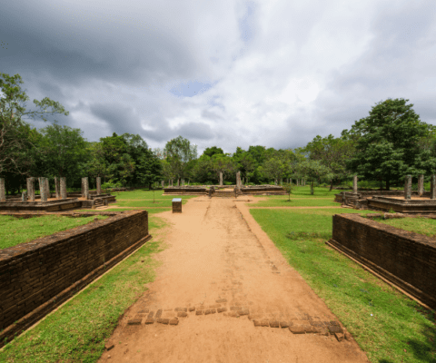 Mihintale ancient Hospital – the oldest in the world? - By Arundathie ...